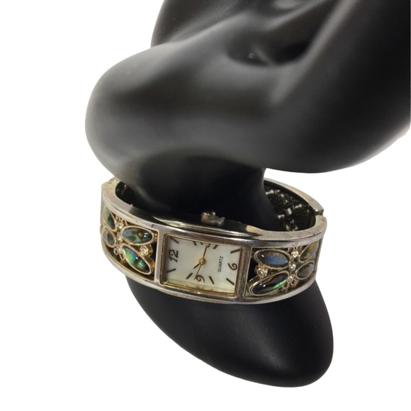 quartz | Accessories | Vintage Quartz Bracelet Watch | Poshmark